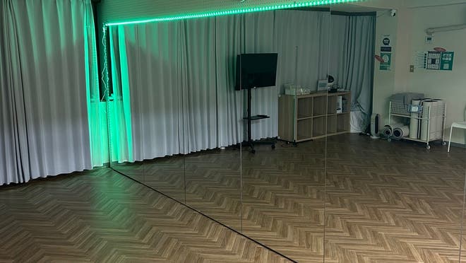 【横浜エリア最安クラス✨相鉄線天王町駅から徒歩6分】ダンス、ヨガ、楽器演奏などにおすすめ☆広々37㎡、大型鏡設置の写真3