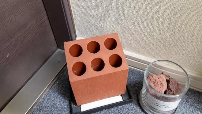 JR新宿駅徒歩4分|新宿西口駅徒歩2分|最大5名|会議、商談、勉強会、ボードゲーム、レッスンの利用に最適!の写真10