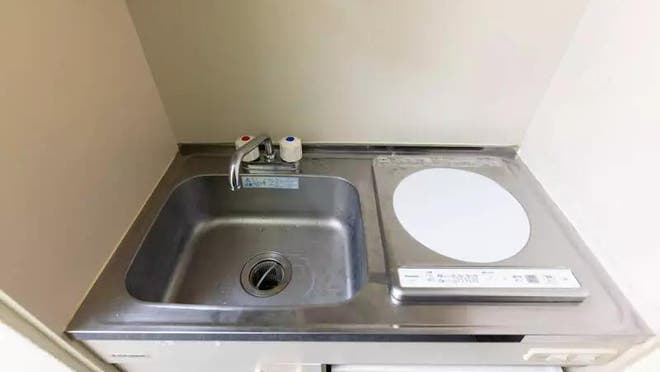 JR新宿駅徒歩4分|新宿西口駅徒歩2分|最大5名|会議、商談、勉強会、ボードゲーム、レッスンの利用に最適!の写真13