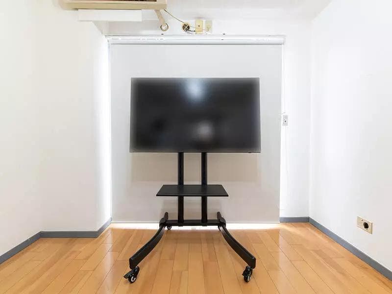 JR池袋駅徒歩3分｜最大6名｜会議、商談、勉強会、ボードゲーム、レッスンの利用に最適！の写真5