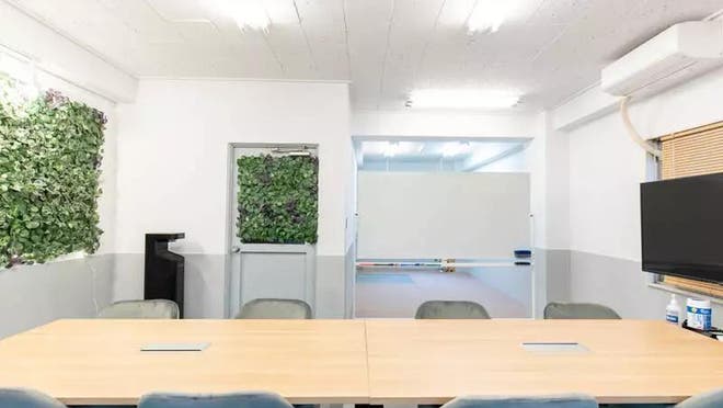 飯田橋駅A2出口から徒歩30秒|最大8名|会議、商談、セミナー、勉強会、ボードゲーム、レッスン、女子会の利用に最適!の写真11