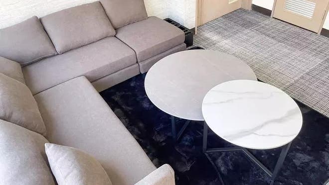 浜松町駅徒歩4分|最大31名|セミナー、懇親会、ゲーム、推し活、撮影の利用に最適!ワンコイン会議室 大門・浜松町の写真13