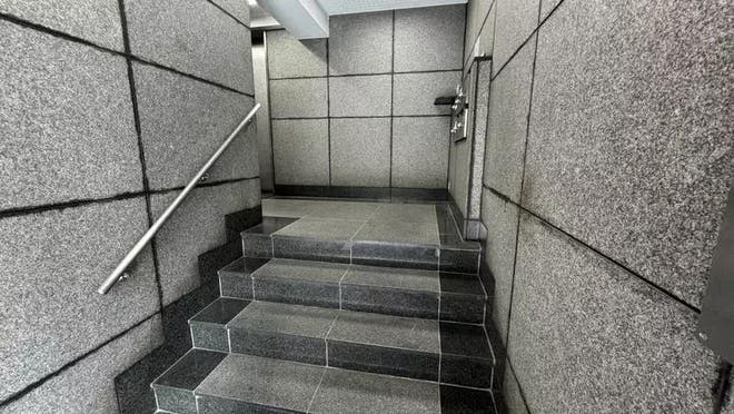 浜松町駅徒歩4分|最大31名|セミナー、懇親会、ゲーム、推し活、撮影の利用に最適!ワンコイン会議室 大門・浜松町の写真17