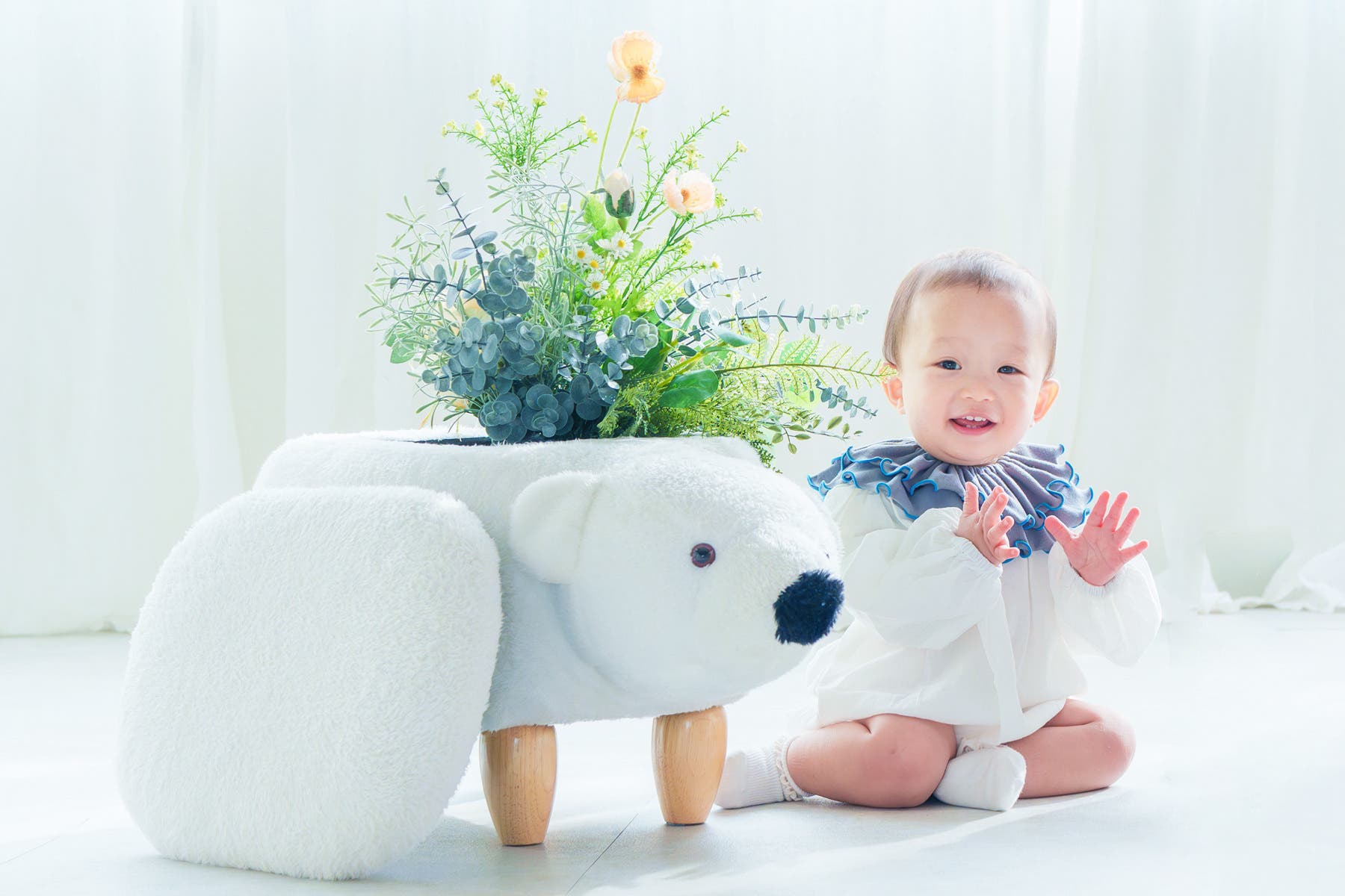 【神戸駅】徒歩5分 / 自然光が差し込む解放感のあるフォトスタジオ / 店内お花使い放題 / 78㎡ワンフロアの写真8