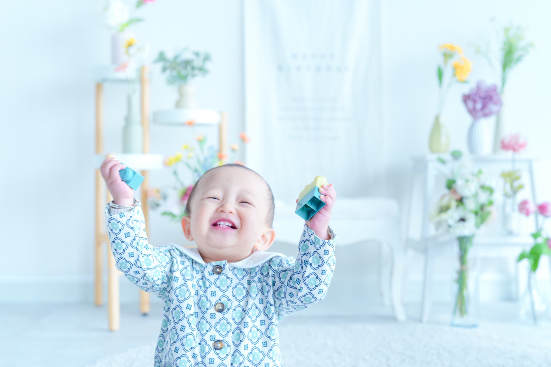 【神戸駅】徒歩5分 / 自然光が差し込む解放感のあるフォトスタジオ / 店内お花使い放題 / 78㎡ワンフロアの写真7