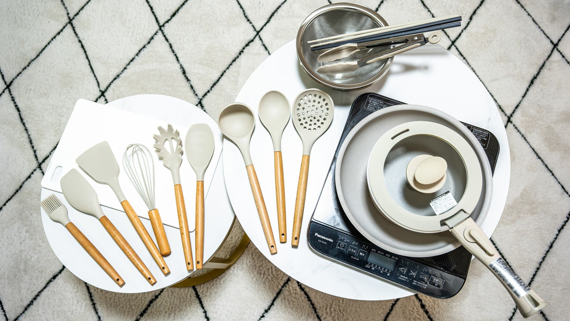 🎀韓国カフェ風💓天六3分✨12名OK🤍推し活女子会📸24h🌙2次会◎セブン10秒🏪WiFi📶映え空間×大画面📺の写真13