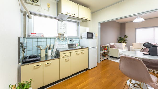 🎀韓国カフェ風💓天六3分✨12名OK🤍推し活女子会📸24h🌙2次会◎セブン10秒🏪WiFi📶映え空間×大画面📺の写真9