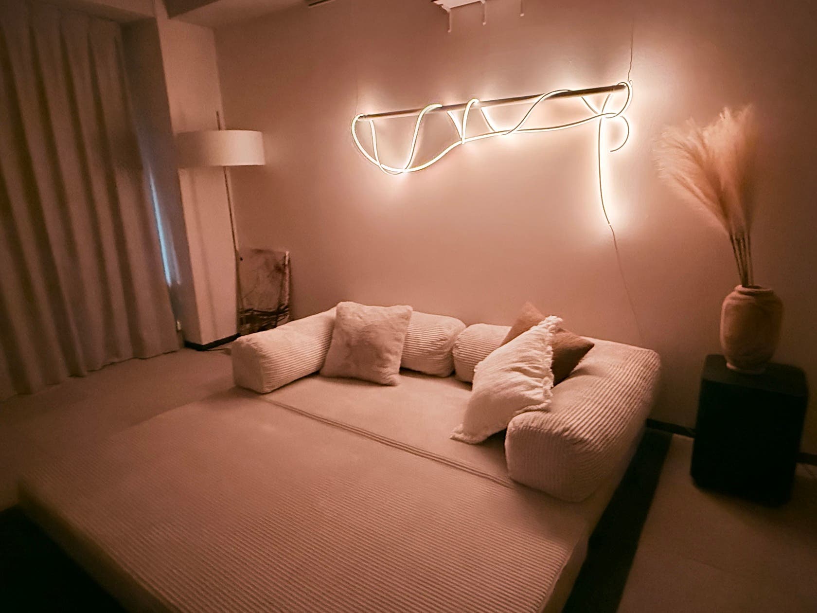 リニューアル特別価格！⛄️なんばすぐ🚶‍♂️映画🎬デート💑24H営業🌟誕生日会🎉撮影会📸女子会💖推し活✨️の写真8