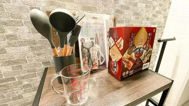 新大阪駅東口から徒歩10秒|最大9名|24h利用可|商談|ミーティング|推し会|ゲーム|撮影|新幹線の待ち時間|当日予約歓迎の写真8