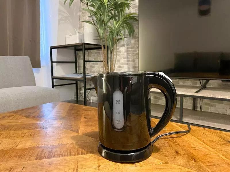 新大阪駅東口から徒歩10秒｜最大9名｜24h利用可｜商談｜ミーティング｜推し会｜ゲーム｜撮影｜新幹線の待ち時間｜当日予約歓迎の写真12