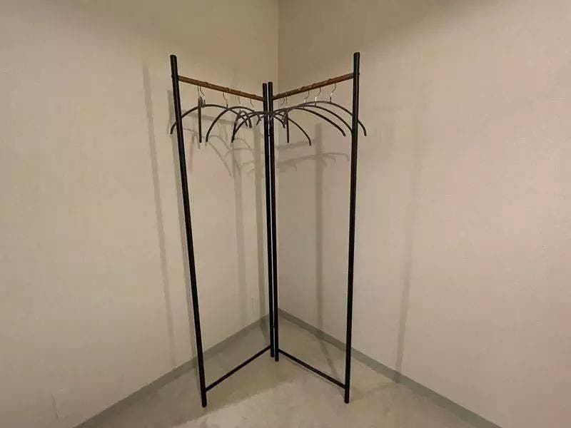 新大阪駅東口から徒歩10秒｜最大9名｜24h利用可｜商談｜ミーティング｜推し会｜ゲーム｜撮影｜新幹線の待ち時間｜当日予約歓迎の写真16