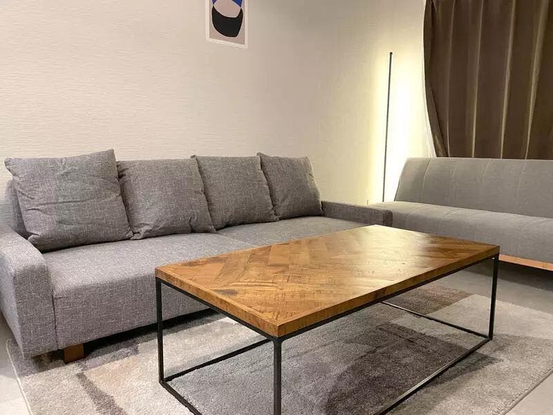 新大阪駅東口から徒歩10秒｜最大9名｜24h利用可｜商談｜ミーティング｜推し会｜ゲーム｜撮影｜新幹線の待ち時間｜当日予約歓迎の写真19