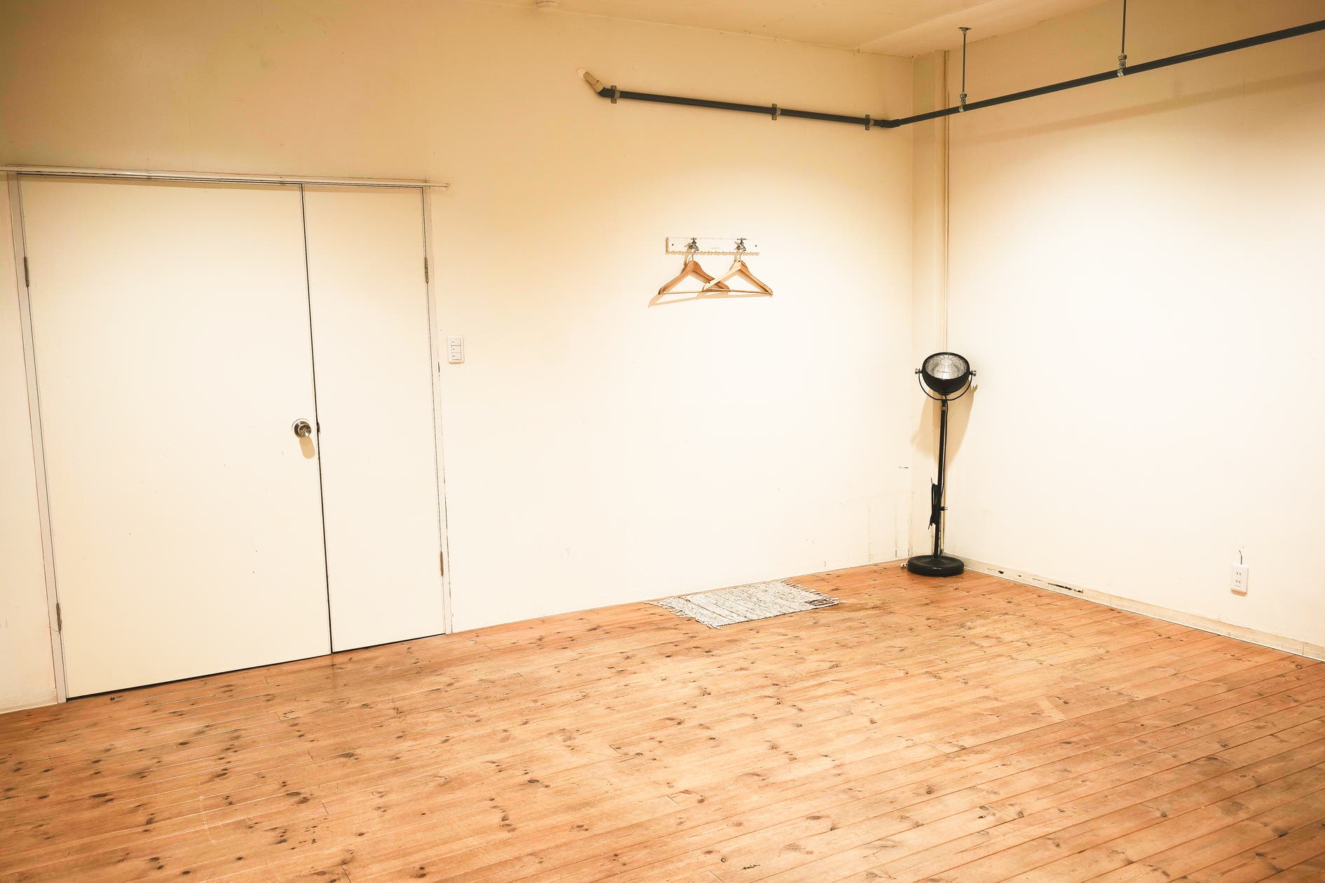 ④瓦町駅から徒歩3分クリエイティブレンタルスペースの写真1