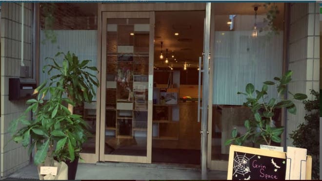 秋葉原・御茶ノ水 人工芝にスタジアムベンチがおしゃれな空間 GrinSpace イベントスペースの写真26