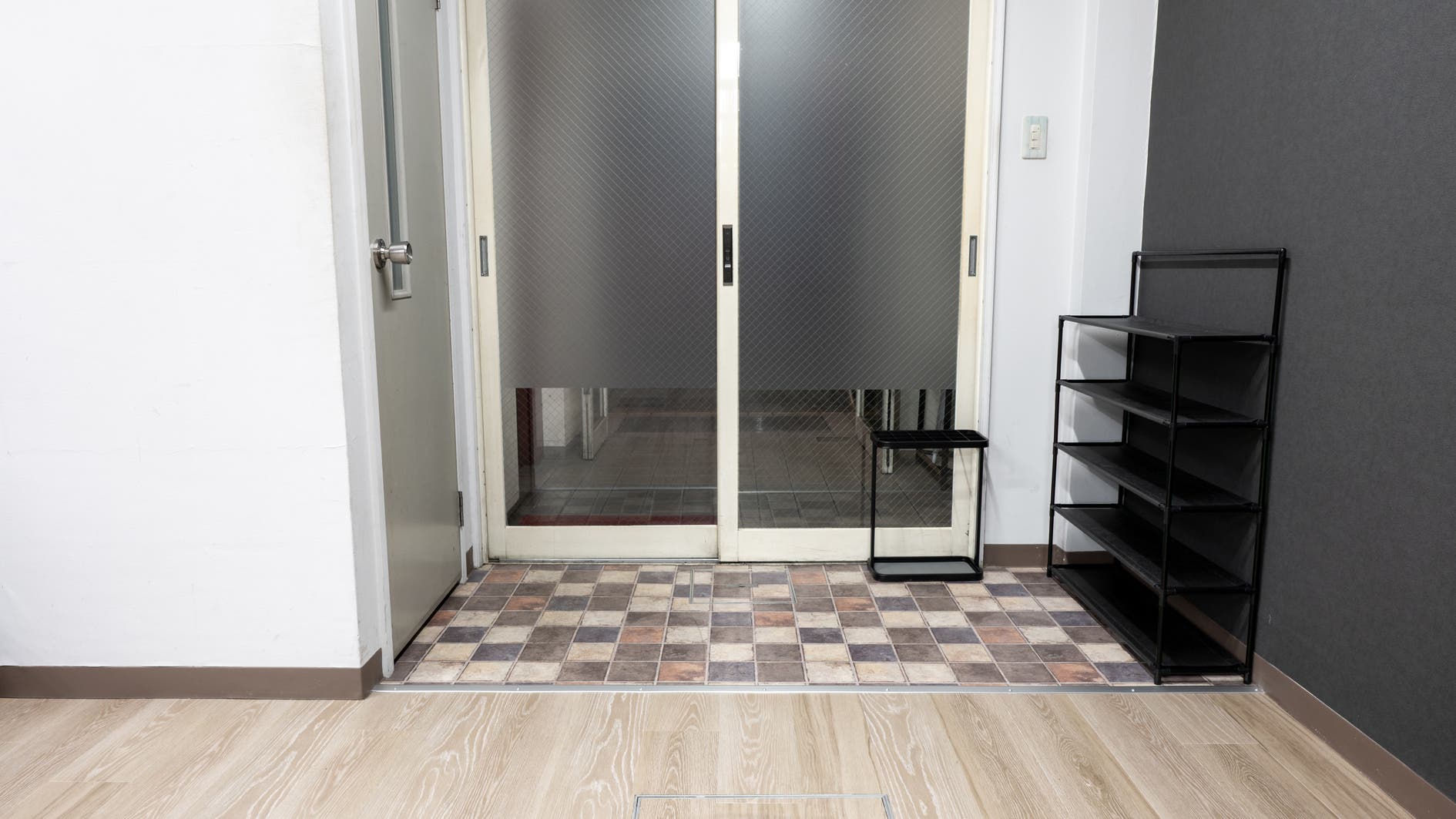 【二条駅徒歩５分】９ｍ鏡で広々快適✨２４ｈＯＫ👌最大１６人👬ダンス・バレエ・ヨガ・演劇・撮影の写真17