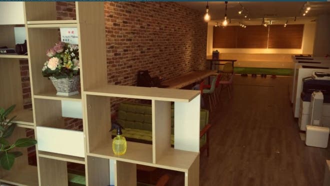 秋葉原・御茶ノ水 人工芝にスタジアムベンチがおしゃれな空間 GrinSpace イベントスペースの写真22