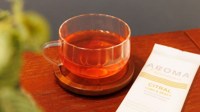 完全個室のプライベートサロン | 高級感 | Wi-Fi | 化粧台 | 静か | アロマ | ヒーリング音楽 | スマホ充電の写真6