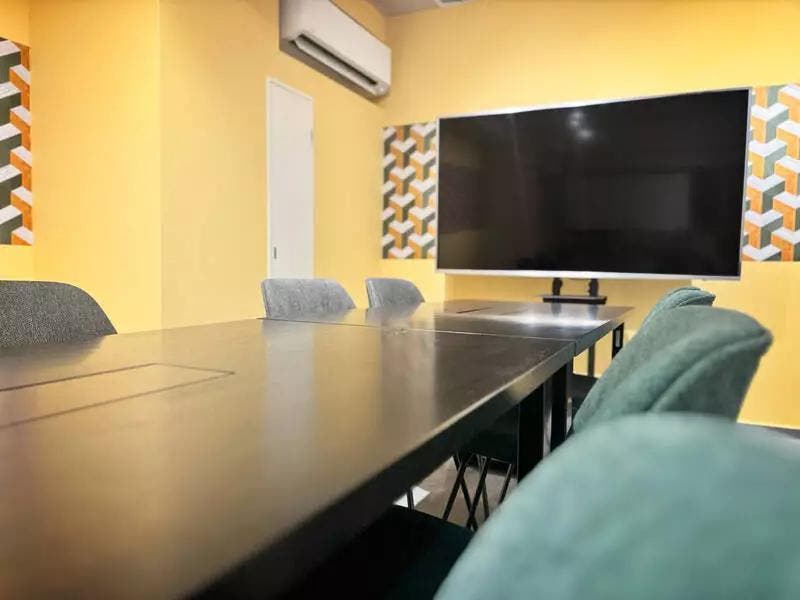 渋谷駅徒歩30秒｜15名個室｜ミーティング｜推し会｜ゲーム｜パーティー｜当日予約歓迎＜ルームB＞の写真9