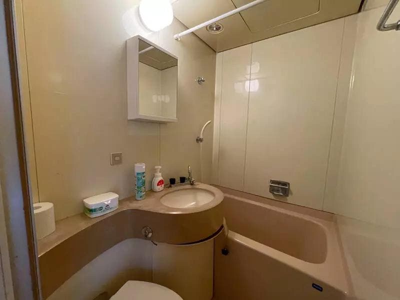 五反田駅徒歩1分｜最大10名｜24h利用可｜ビジネス、パーティー、ボードゲーム、女子会などの利用に最適！夜間〜早朝の利用も可能！の写真11