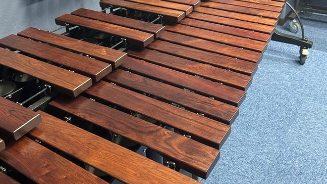 防音室とオープンスペースを備えた音楽利用向けレンタル空間の写真5