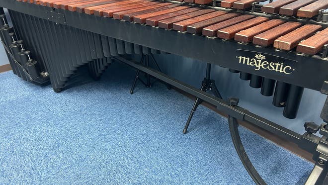 防音室とオープンスペースを備えた音楽利用向けレンタル空間の写真6