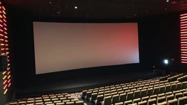 【旭川 374席】映画館で、会社説明会、株主総会、講演会の企画はいかがですか?の写真1