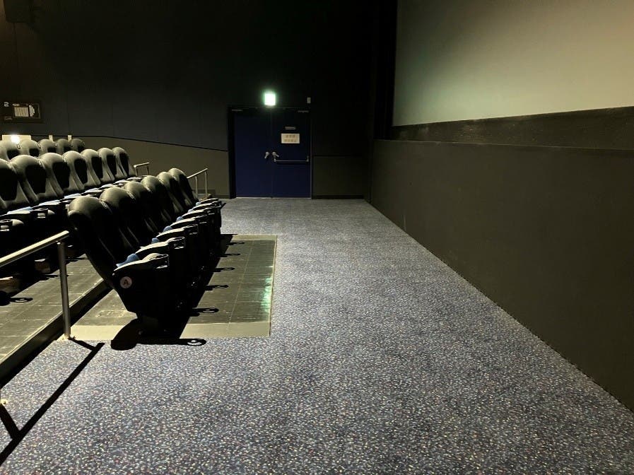 【入間 204席】映画館で、会社説明会、株主総会、講演会の企画はいかがですか？の写真3