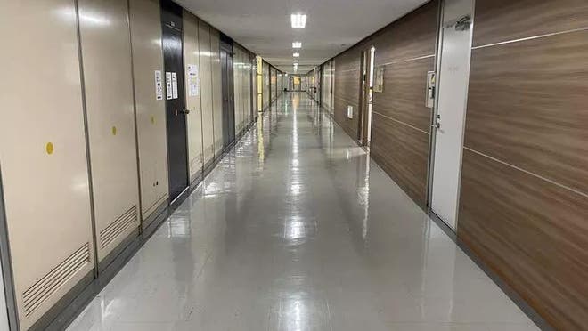 駅直結!新橋駅徒歩1分|1名個室|作業や勉強、面接、ゲーム、オンラインMTGに最適な『防音室03』の写真10