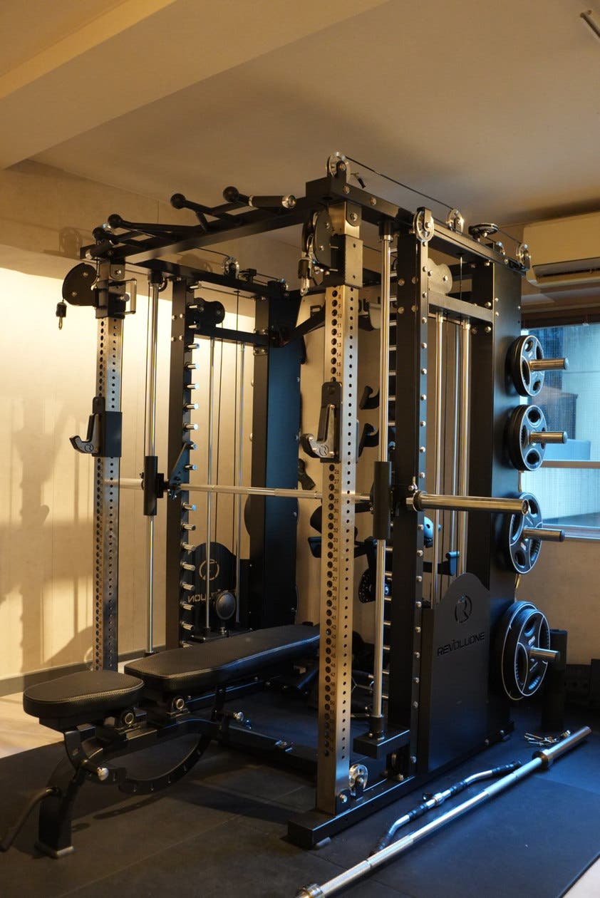 銀座駅徒歩6分のレンタルジムの写真1