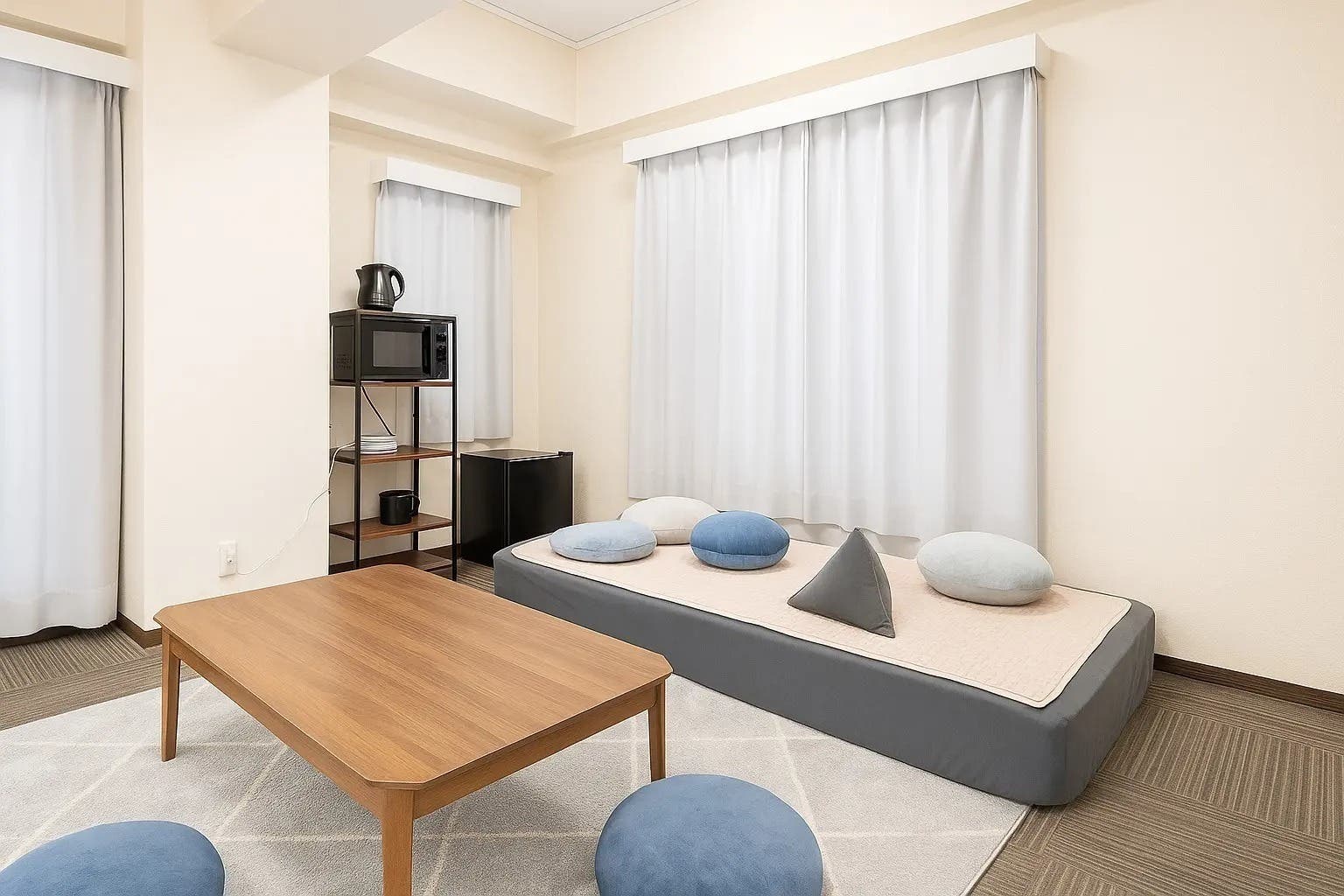 駅近！自宅みたいにリラックス♡友達と語れるおしゃれプライベート空間の写真4