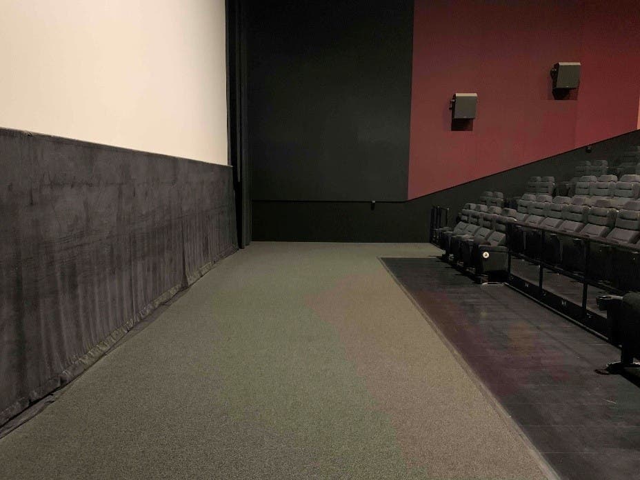 【浦和 123席】映画館で、会社説明会、株主総会、講演会の企画はいかがですか？の写真3