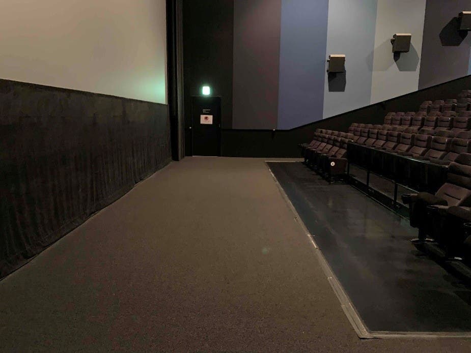 【浦和 148席】映画館で、会社説明会、株主総会、講演会の企画はいかがですか？の写真3