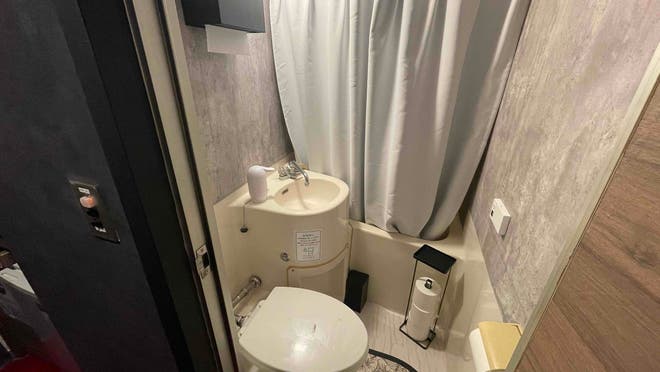 新宿駅徒歩2分🚶♀️映画鑑賞🎥プロジェクター📹️推し活🎤新年会🎊デート💓女子会👭CINEMA_REEL新宿の写真27