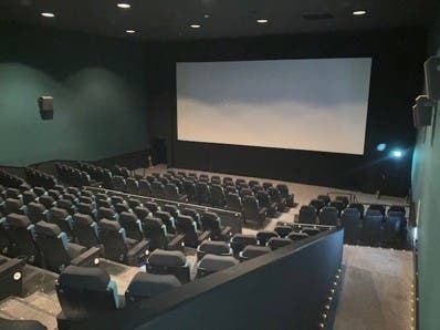 【春日部 222席】映画館で、会社説明会、株主総会、講演会の企画はいかがですか？の写真1