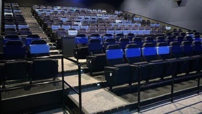 【春日部 199席】映画館で、会社説明会、株主総会、講演会の企画はいかがですか?の写真2