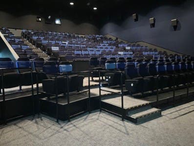 【春日部 268席】映画館で、会社説明会、株主総会、講演会の企画はいかがですか？の写真2