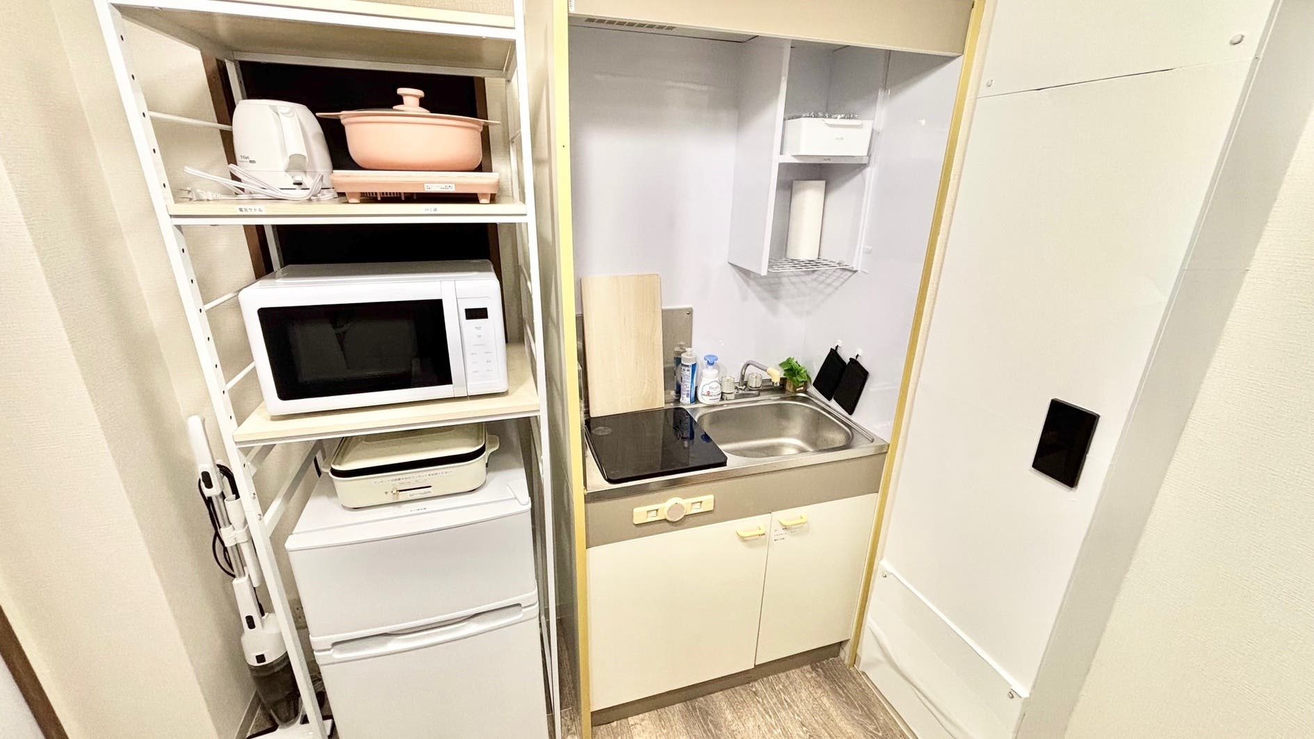 24時間利用可❣️淡路駅２分🔥80㌅スクリーンでマイ映画館🎞️ドルビー音質♬ソファでごろりん🌟の写真7