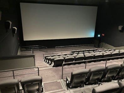 ウニクス秩父内の映画館146席ーイベント、会議、セミナーなど多様な用途での写真1