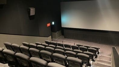 ウニクス秩父内の映画館54席ーイベント、会議、セミナーなど多様な用途での写真1