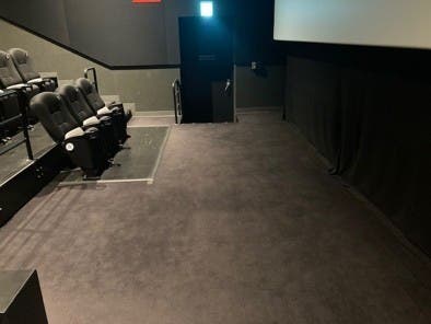 ウニクス秩父内の映画館40席ーイベント、会議、セミナーなど多様な用途での写真3