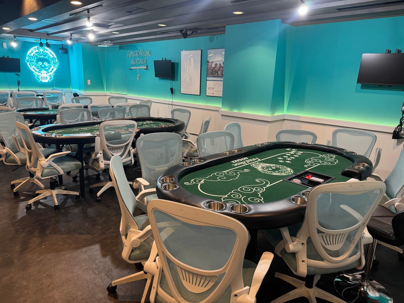 赤坂駅から徒歩1分、港区おしゃれポーカールーム貸切の写真1