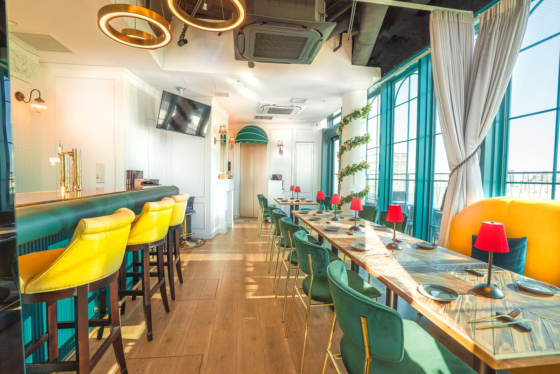 【表参道・青山】ペントハウスのBar空間でYouTube｜TikTok｜ウェディングフォト｜PV撮影📷セミナーの写真1