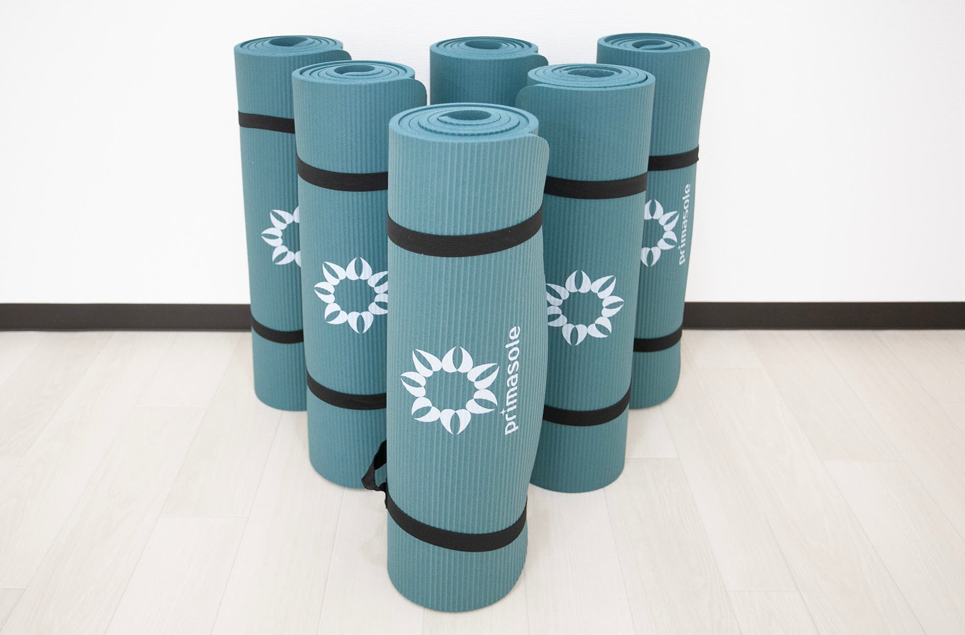 【新宿三丁目駅2分、新宿付近】(3)大型鏡計7.8m／広々30㎡スタジオでダンス・ヨガ・コスプレ・撮影・演劇におすすめ☆の写真10