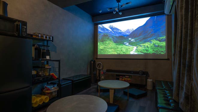 セレコレ🌳価格破壊💰最大14名🉐シアター✨プロジェクタ📽️映画🐈⬛デート💓ゲーム🎮女子会💗nifty横浜の写真11