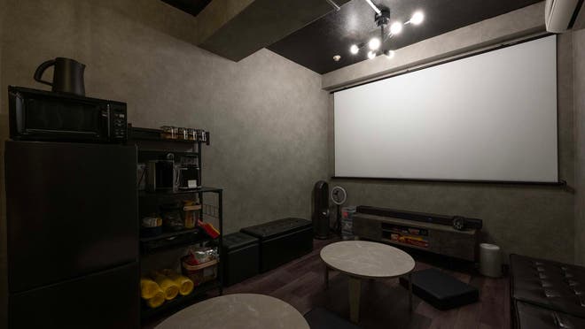 セレコレ🌳価格破壊💰最大14名🉐シアター✨プロジェクタ📽️映画🐈⬛デート💓ゲーム🎮女子会💗nifty横浜の写真17