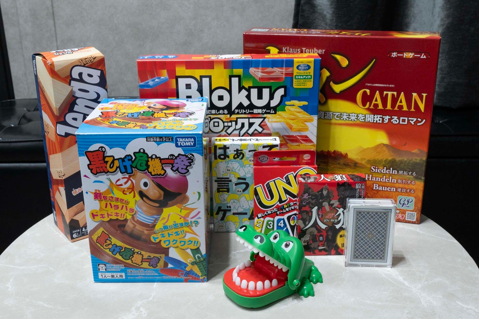 ⑥大人気ゲーム機（大迫力100インチプロジェクター）の画像1