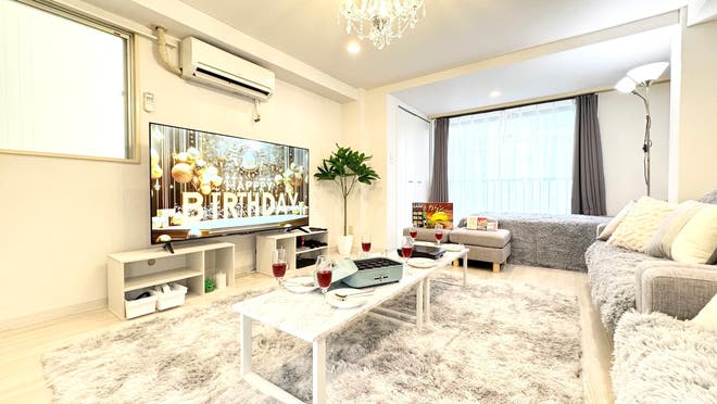 🫧今だけ割引🤍推し活👼話題のパーティー空間💖撮影🎀超大型65型TV🎗コスプレ🥻女子会/デート💃ママ会🍺合コンの写真1