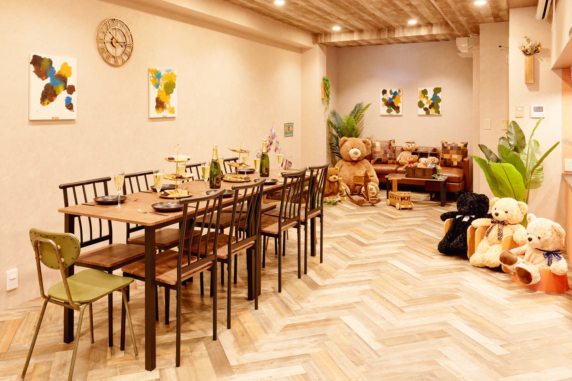 【渋谷新宿からアクセス良好🌈】最大28名！ゴミ回収OP有🧹カウンターキッチン🍳120ｲﾝﾁスクリーン🎥の写真6