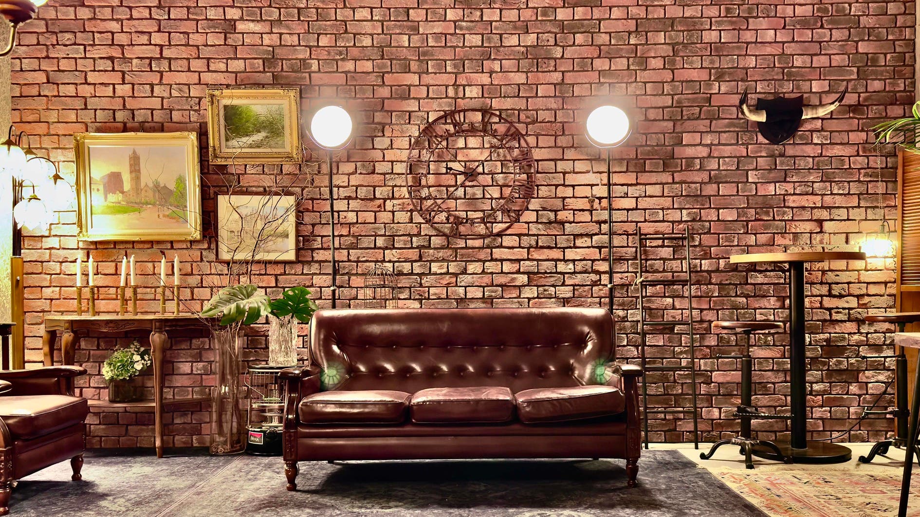 ベストホスト運営✨白ホリ併設で多彩な撮影を実現📸/アンティーク/レンガ/コンクリート/天井高3.4m【Emporium】の写真6