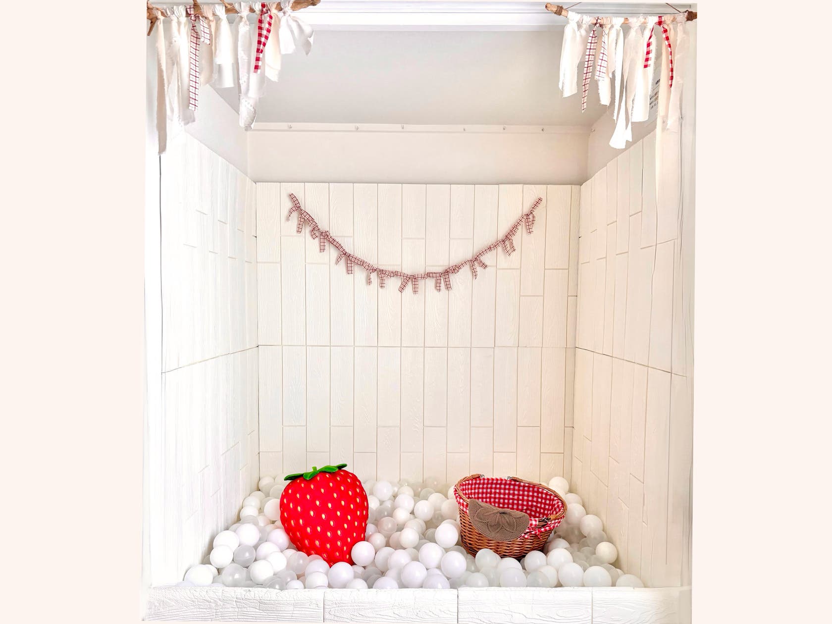 無料12大特典🎁キッズスペース🧸特別なパーティーとおだやかな自然光✨女子会・誕生日🎂子連れママ会🧺ˊ˗100㌅推し活の写真5